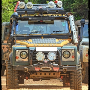 Land Rovers Zone (Pvt) Ltd | automart.lk